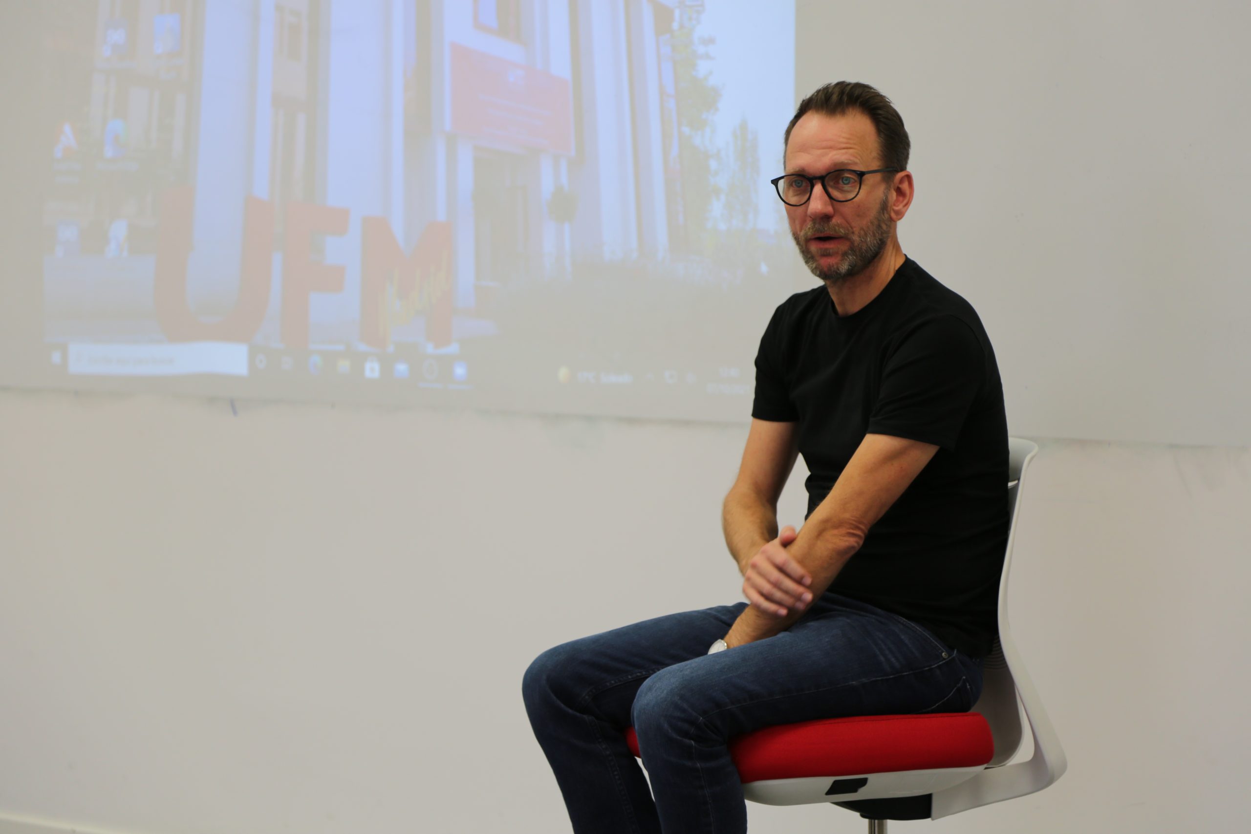 Simon Junker, Episode 3 - Acton MBA